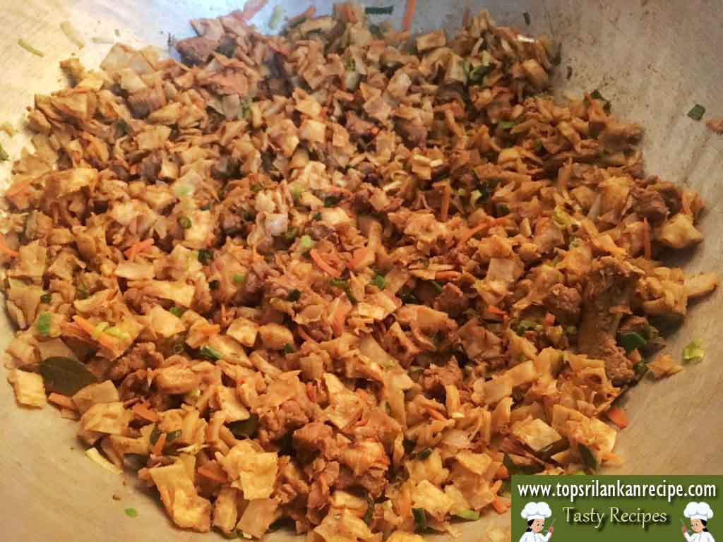 How To Make Kothu Roti At Home | Easy Beef Koththu Parotta Recipe - Top ...